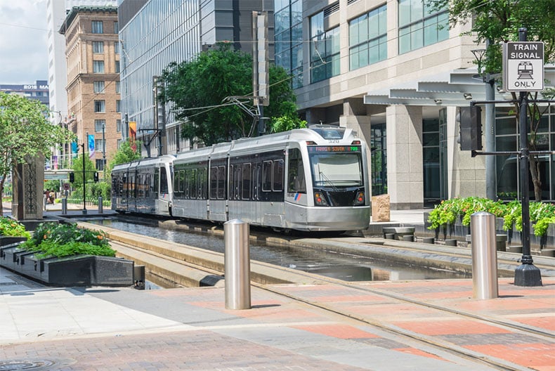 Living in Houston, Texas: What to Do, Where to Eat, and More