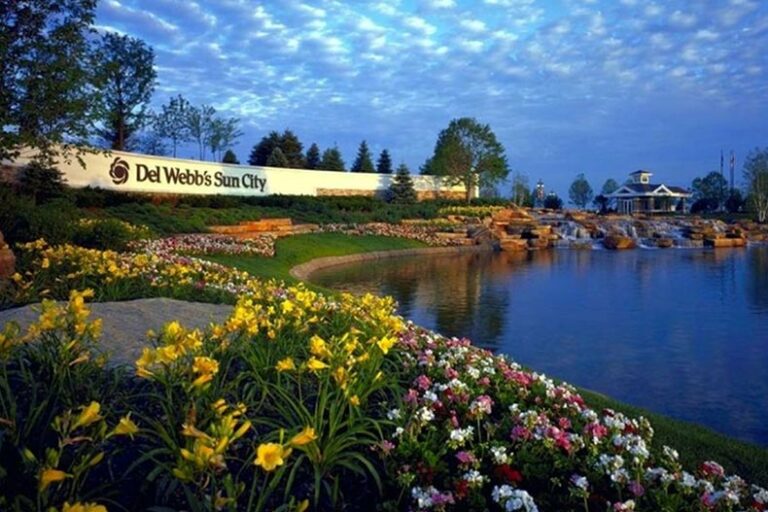 Exploring Del Webb Communities in Illinois
