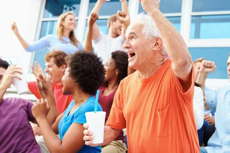 The Ultimate Hobby Guide: 50 Hobbies for Seniors – Retirement ...